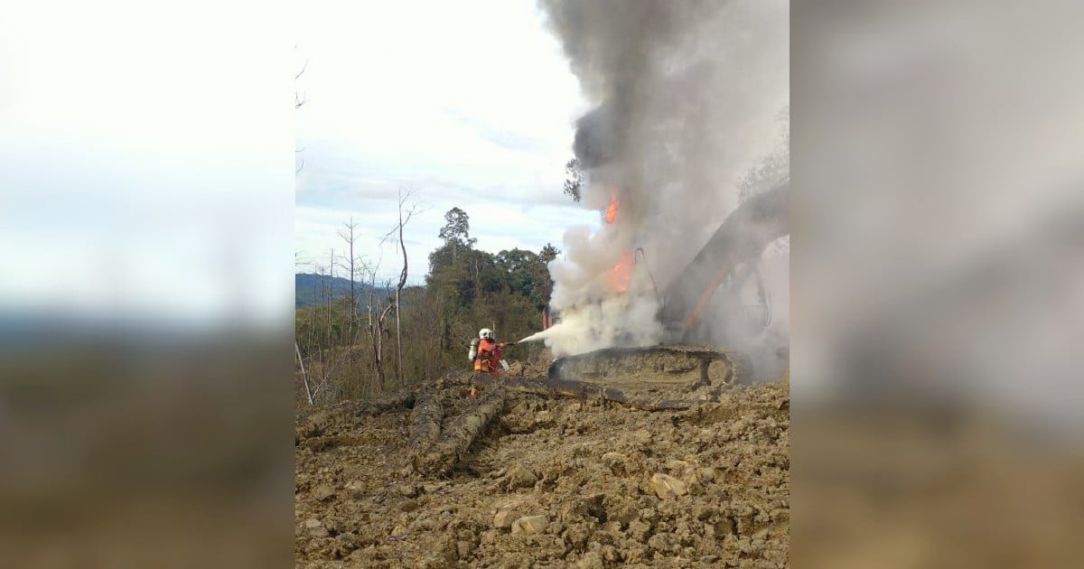 Seorang maut, dua melecur akibat letupan saluran gas