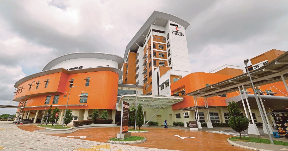 Sultan Selangor rasmi Hospital Cyberjaya